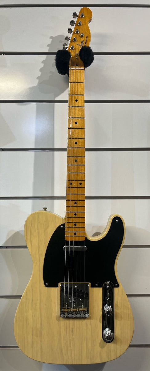 Fender 70th Anniversary Broadcaster Telecaster Second Hand – The Guitar ...